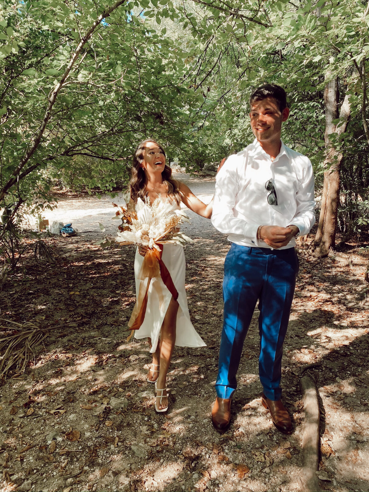 S + N // Austin Creekside Elopement | Showit Blog