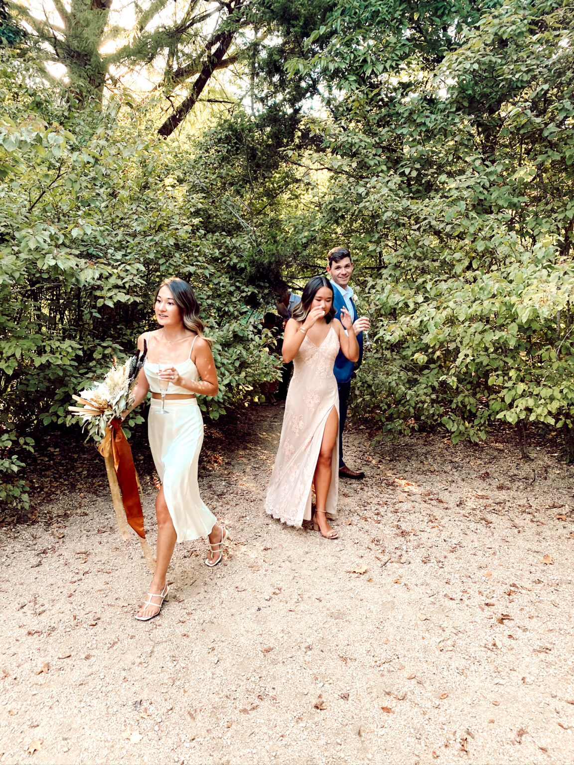S + N // Austin Creekside Elopement | Showit Blog