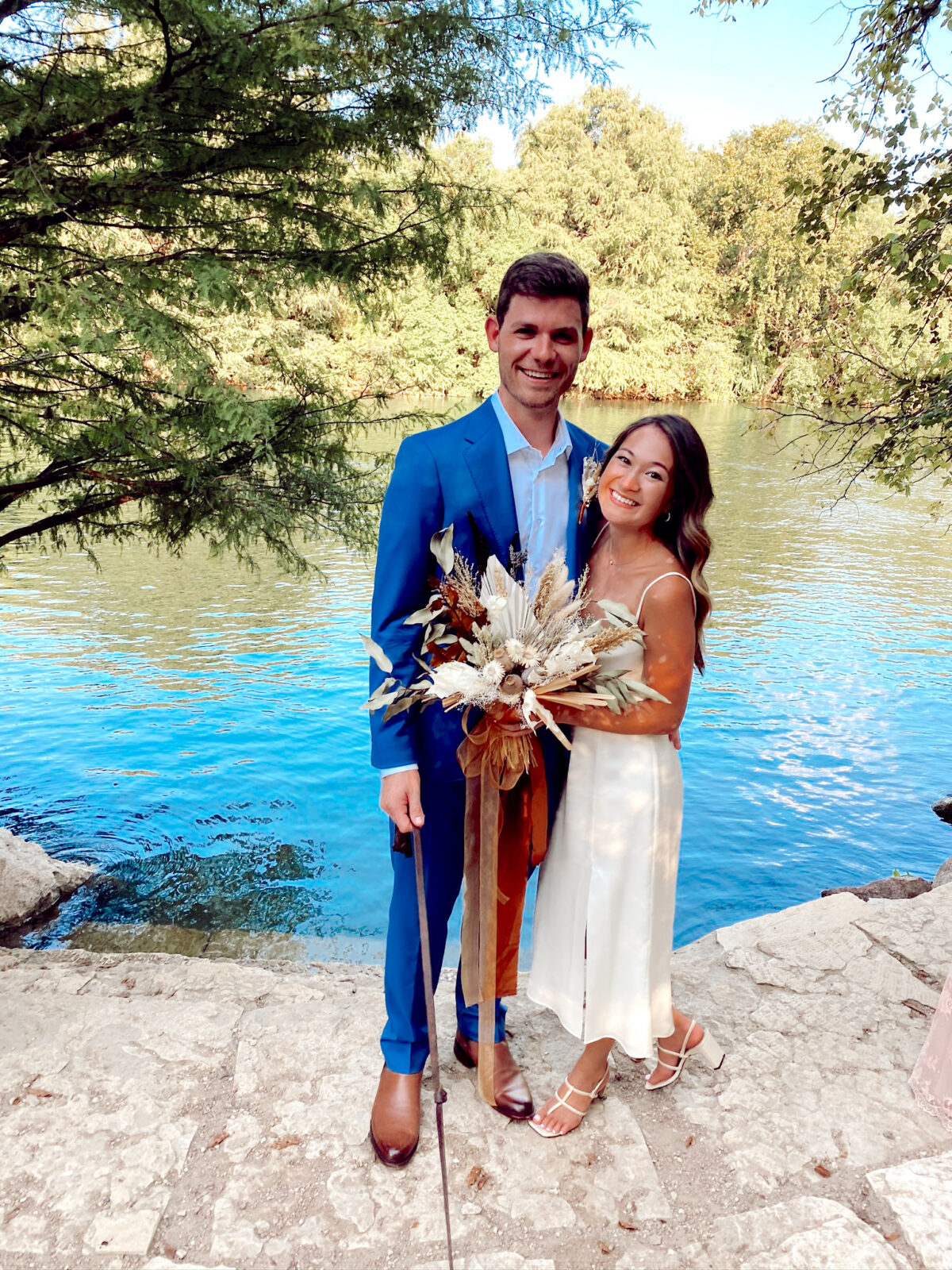 S + N // Austin Creekside Elopement | Showit Blog