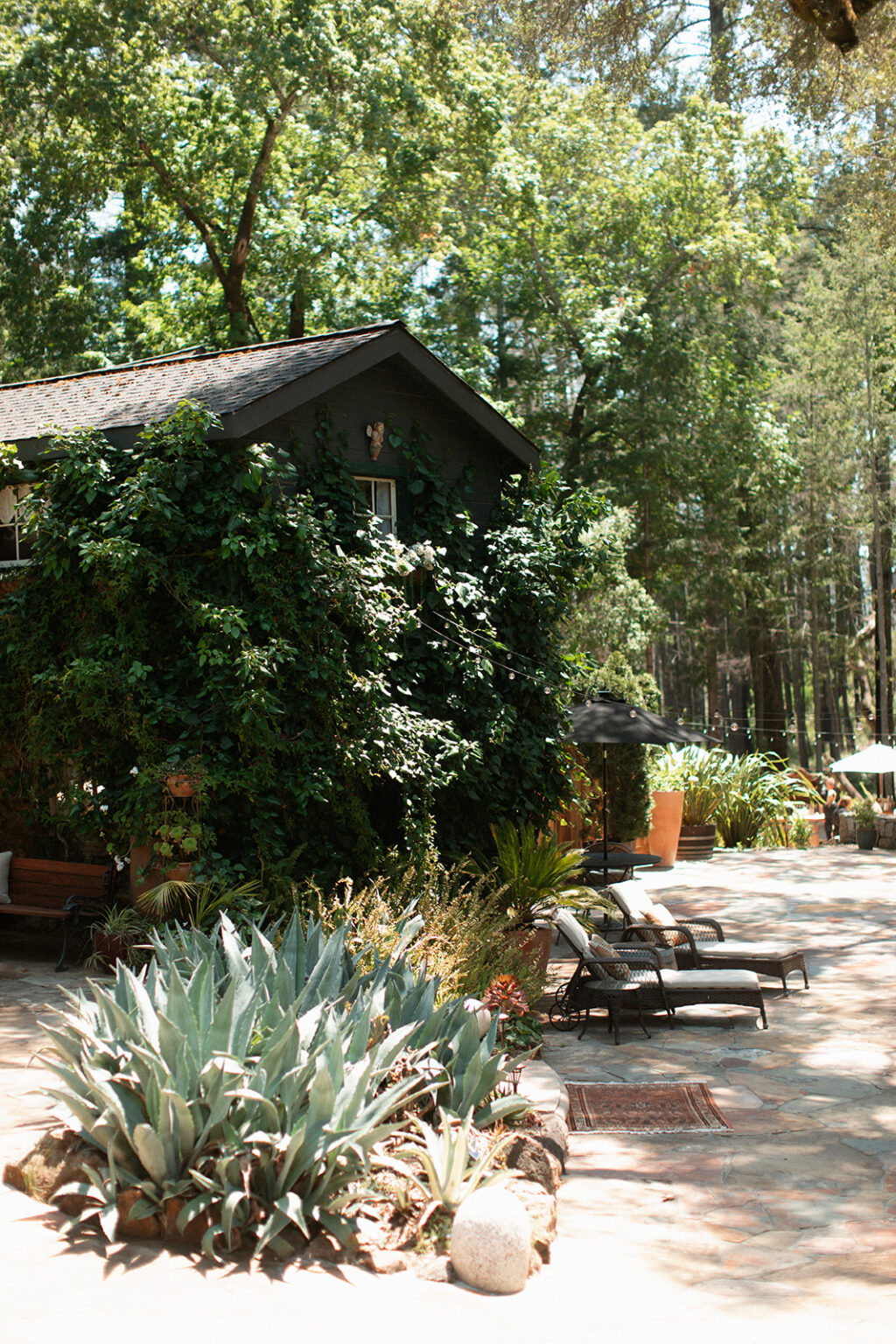 S + H // Wine Country Garden Wedding at Pythian House in Sonoma County ...